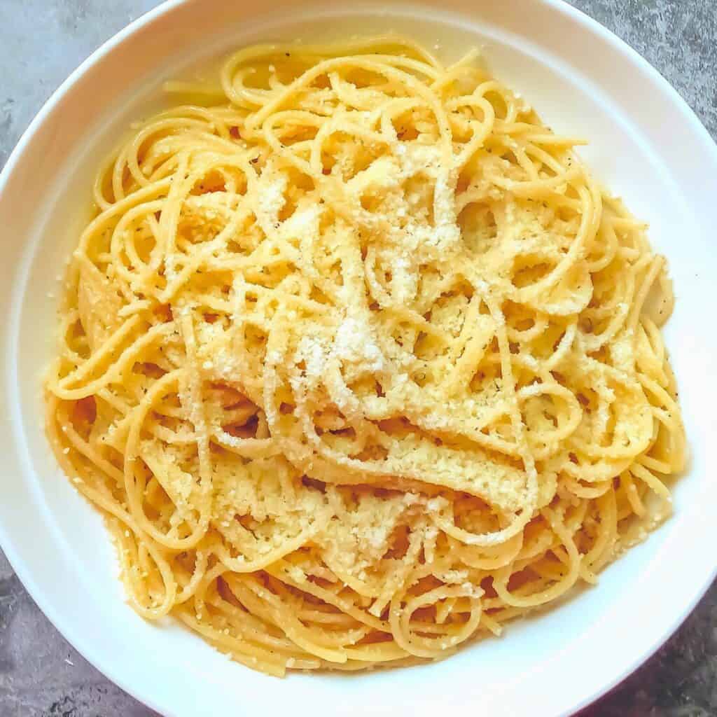 Butter Parmesan Spaghetti Recipe - My Mini Chefs