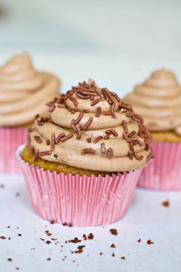 Nutella Buttercream Frosting - My Mini Chefs