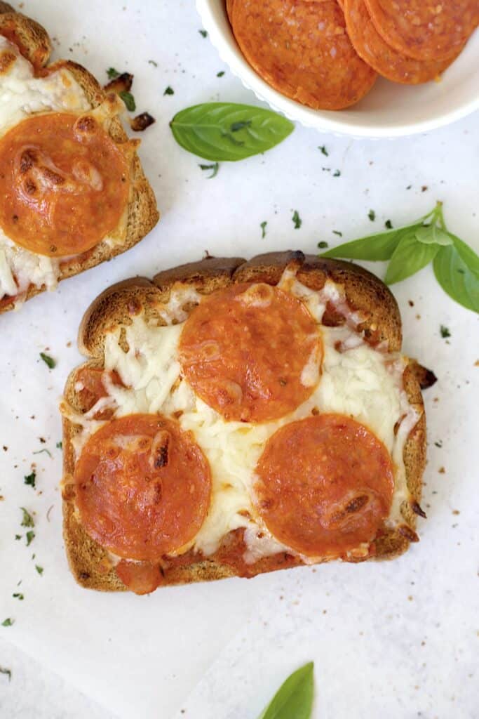Pepperoni Toast - My Mini Chefs